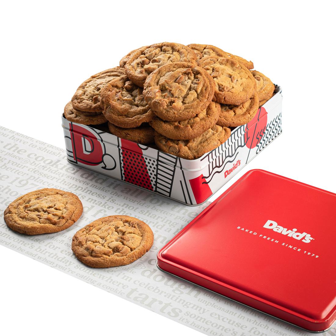 Fresh Baked Peanut Butter with Peanut Butter Chip Cookies – David's Cookies